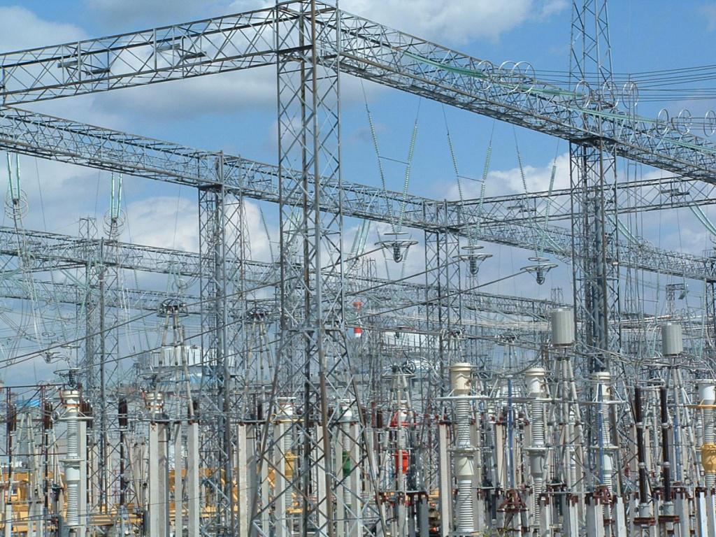 Iran launches power transmission line to Armenia